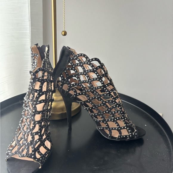Zigi Soho | Shoes | Zigi Soho Black Studded Heels | Poshmark